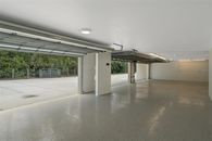 CarProperty.com / CAR LOVERS DREAM HOME!