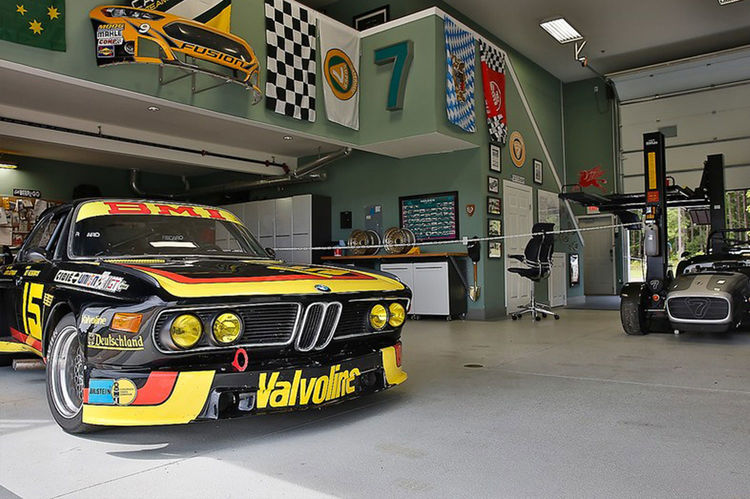 CarProperty.com / New Jersey Motorsports Park Exotic Car G...