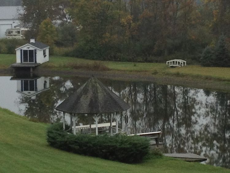 CarProperty.com / 30 Car Garage Private Estate House